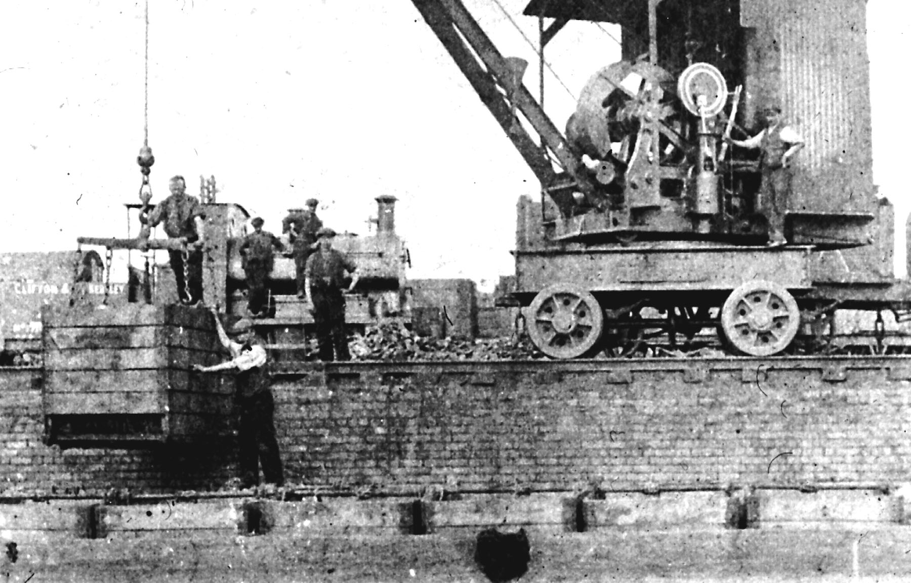 STEAM CRANE LOADING BOX ONTO BARGE. 1912-1920 – Lancashire Mining Museum